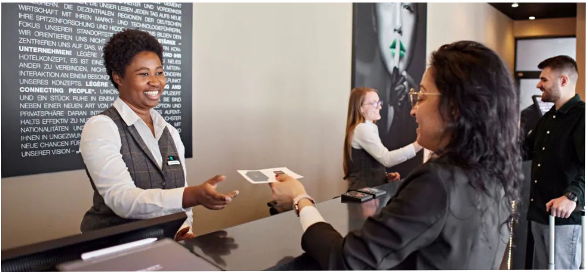 High-Paying Hotel Jobs in USA 2025 –How to Apply